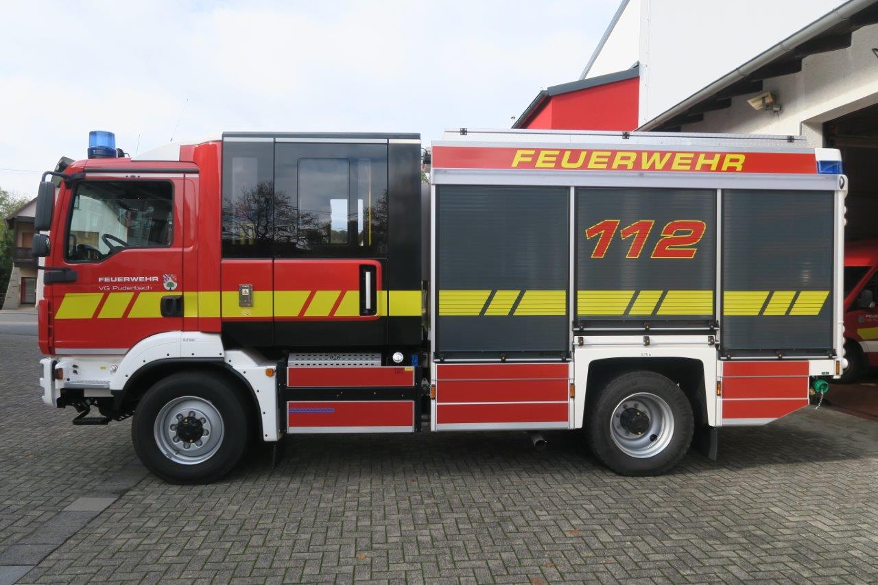 Hilfeleistungslöschfahrzeug (HLF 10)